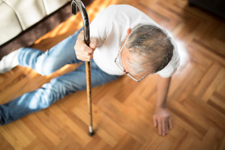 Nursing Home Falls Cause Injury & Death - Get the Facts